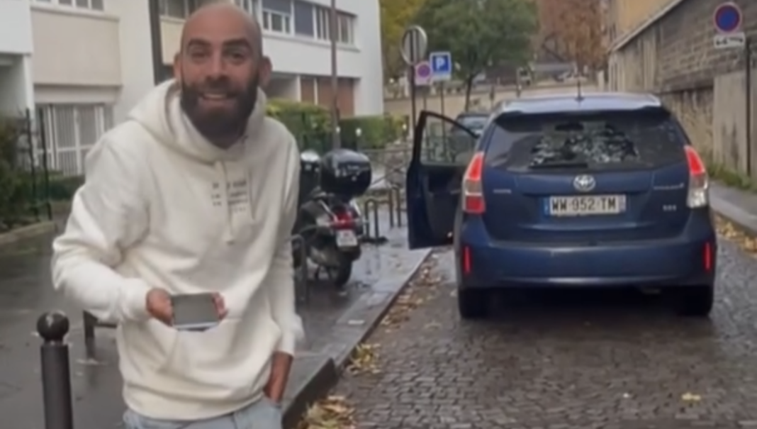 Safia Nolin se fait ramasser en France et la vidéo fait le tour du web Safia Nolin se fait ramasser en France et la vidéo fait le tour du web